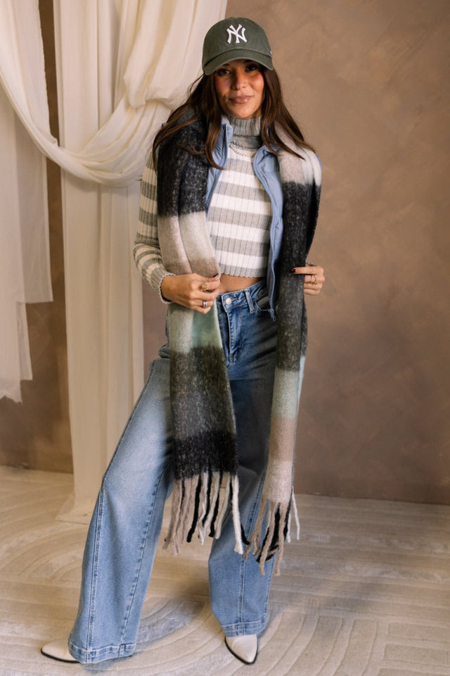 Maren Plaid Fringe Scarf - Lizard Thicket