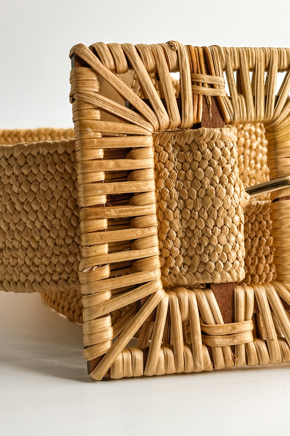 Savannah Tan Rattan Square Adjustable Belt - Lizard Thicket