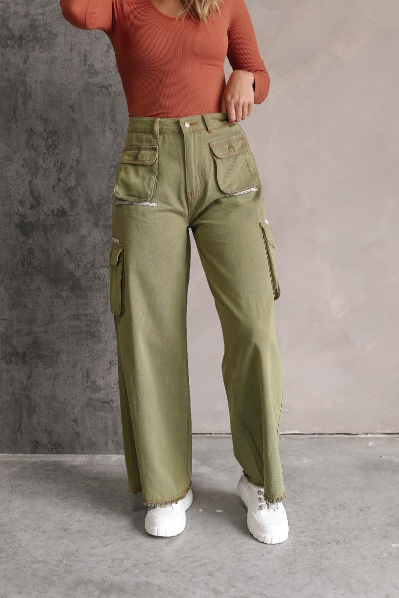 Kimberly Olive Wide Leg Cargo Pants - Lizard Thicket